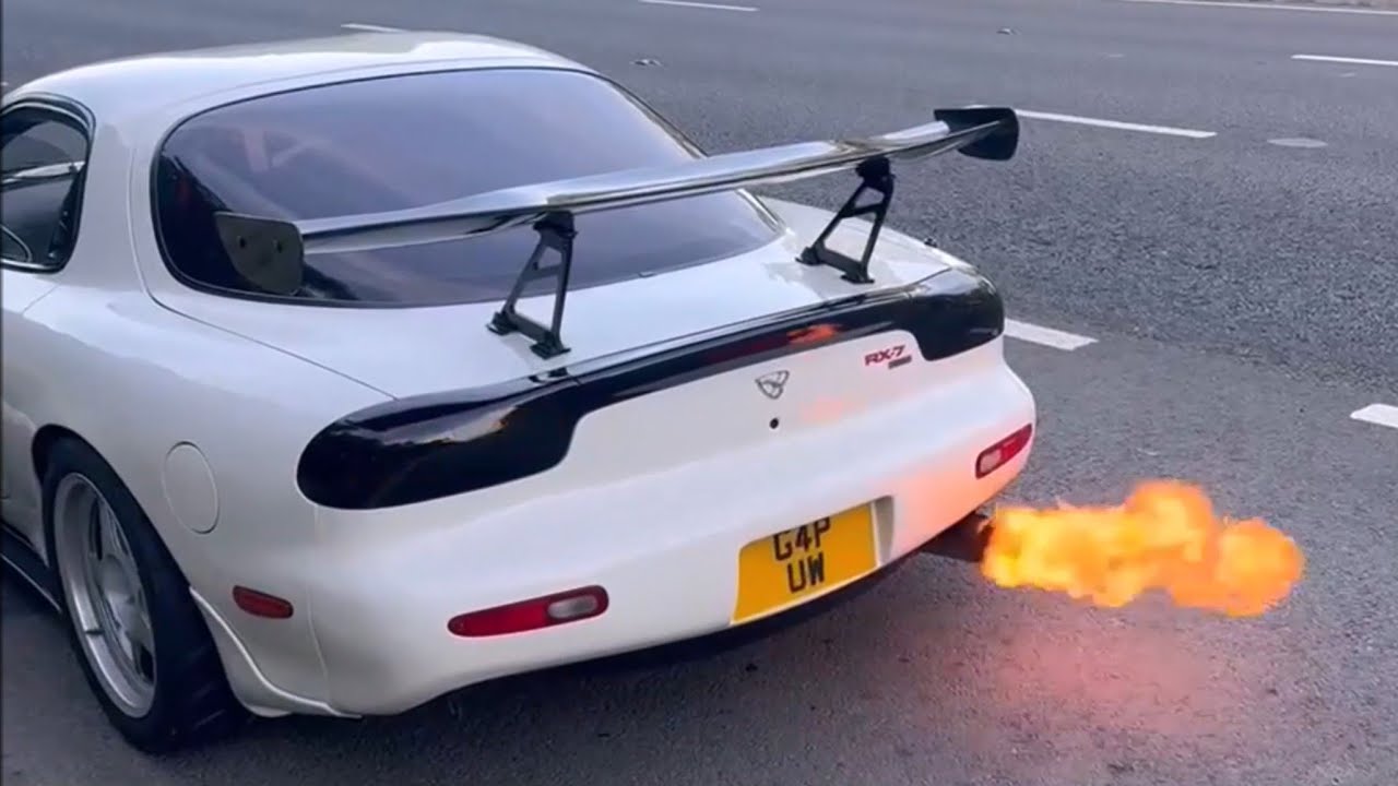 10,000rpm 13B Mazda RX7 hits the streets. A nightmare build finally ...