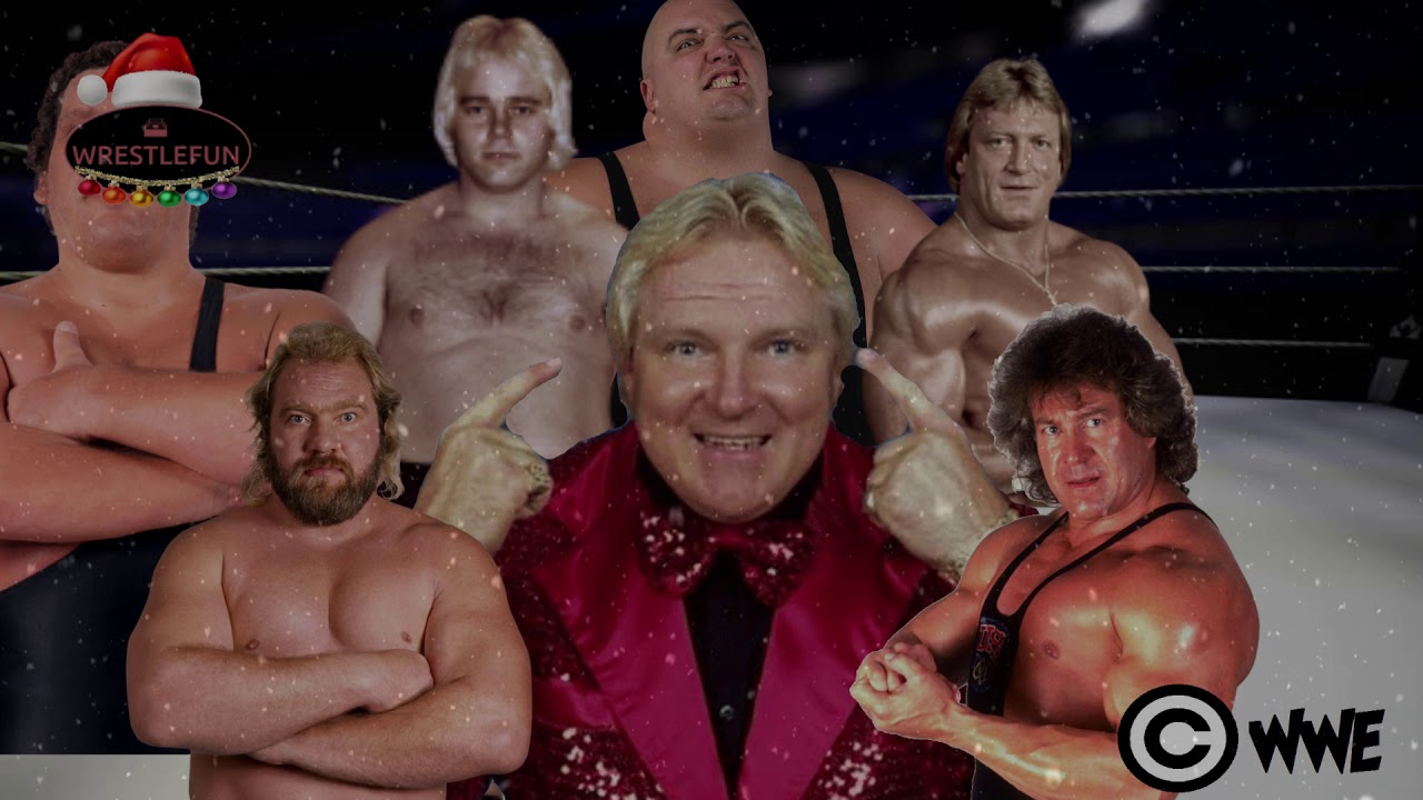 Top 10 WWE managers/valets - YouTube