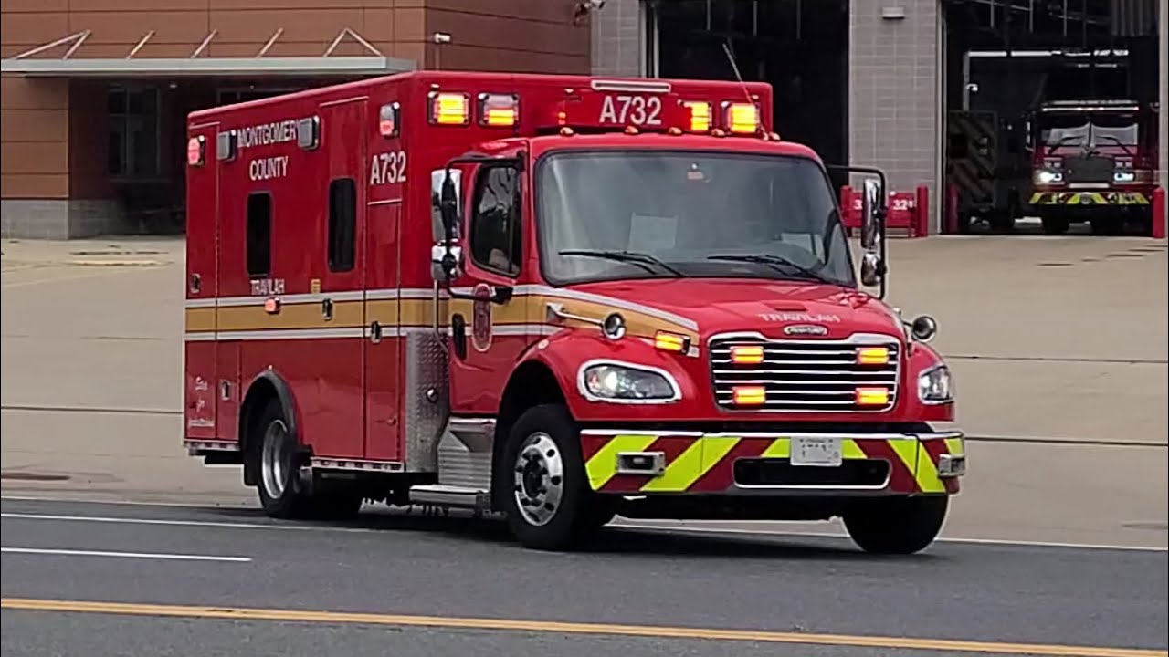 MCFRS Ambulance 732 Responding 8-19-2025 - YouTube