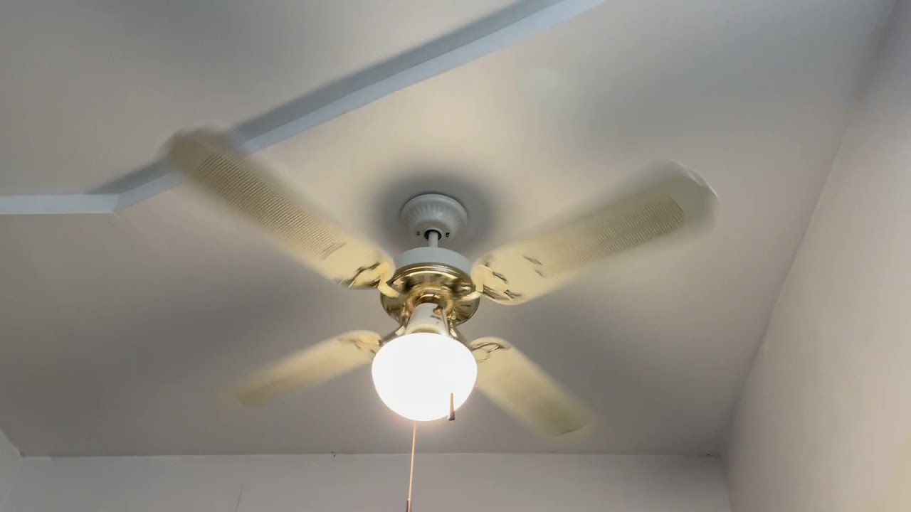 SMC promo 107 cm ceiling fan - YouTube