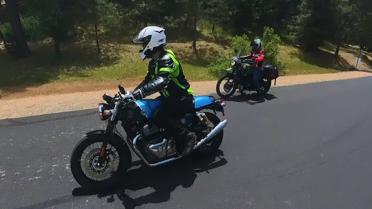 S08E12 Slow Rider Motorcycle Training Academy Demonstration - YouTube