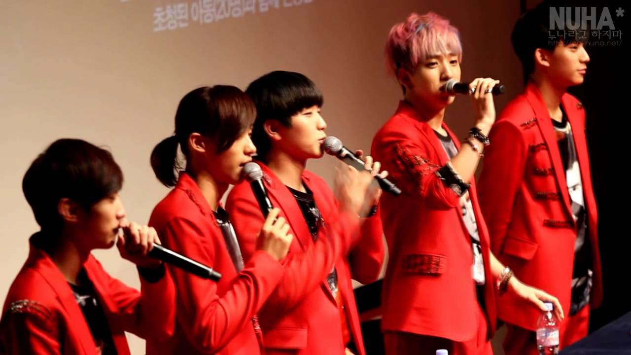 121125 B1A4 광화문 팬싸인회 - YouTube