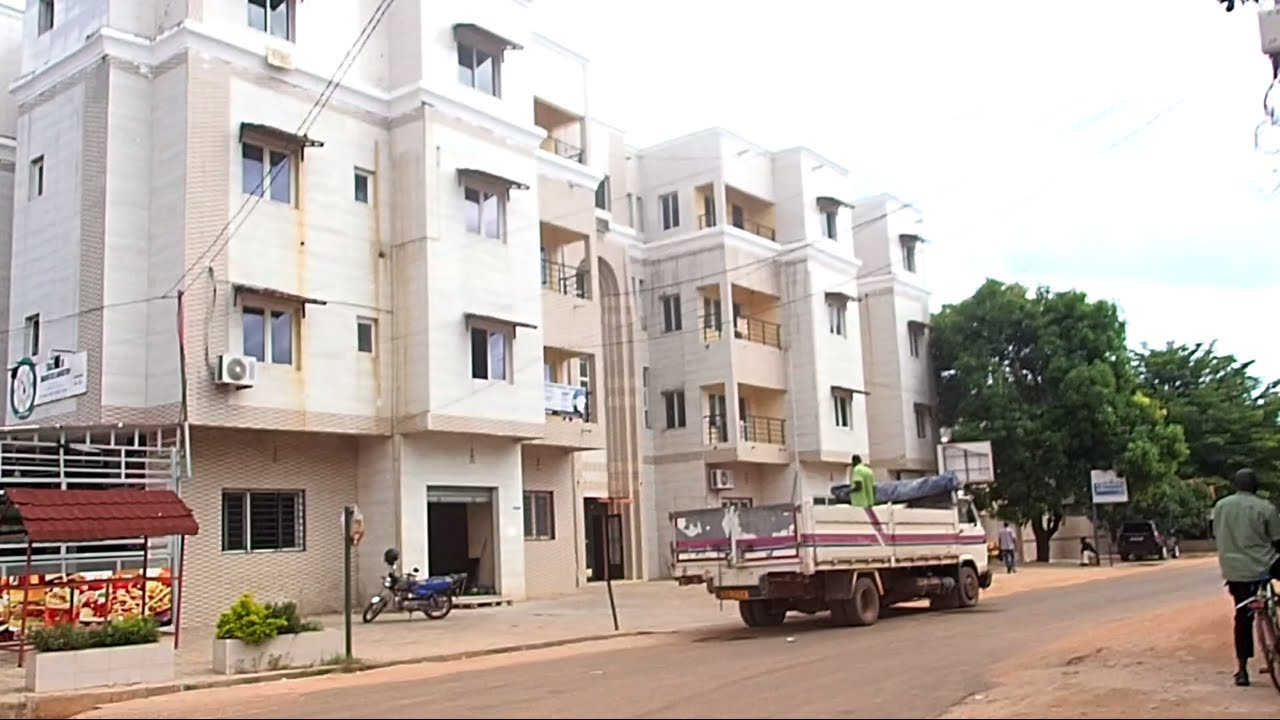 KANIFING ESTATE THE GAMBIA - YouTube