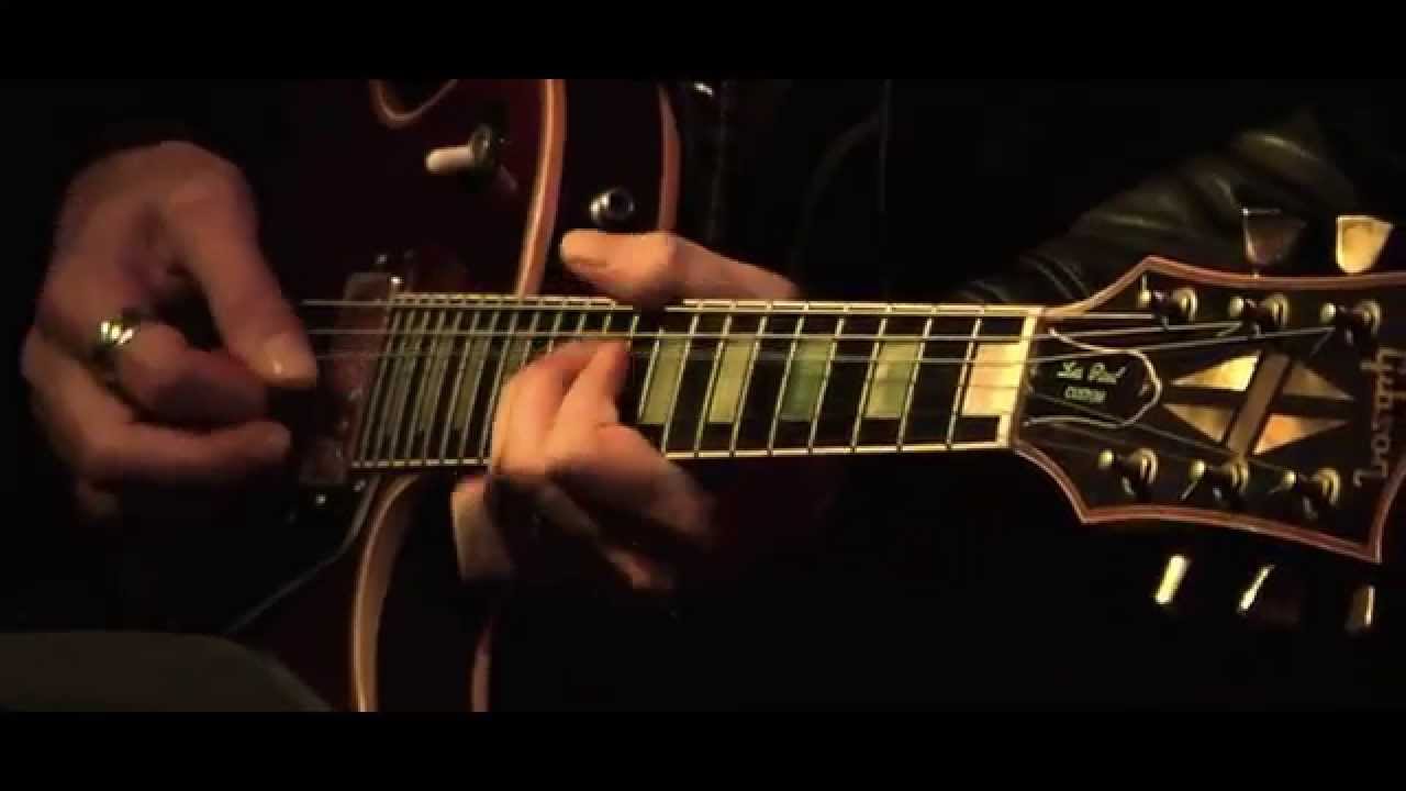 Barry McCabe - (09) In The Dead Of Night - YouTube