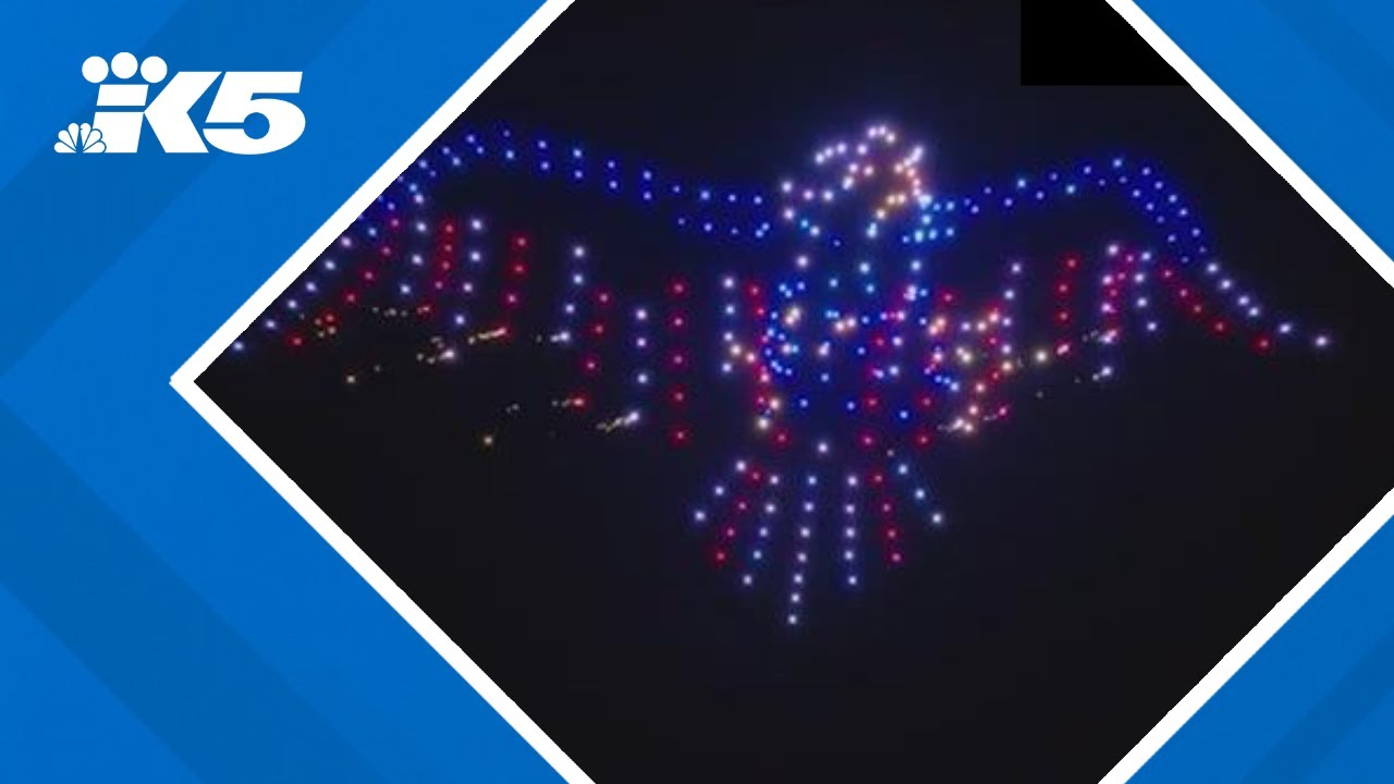 The benefits of drone shows vs. fireworks shows - YouTube