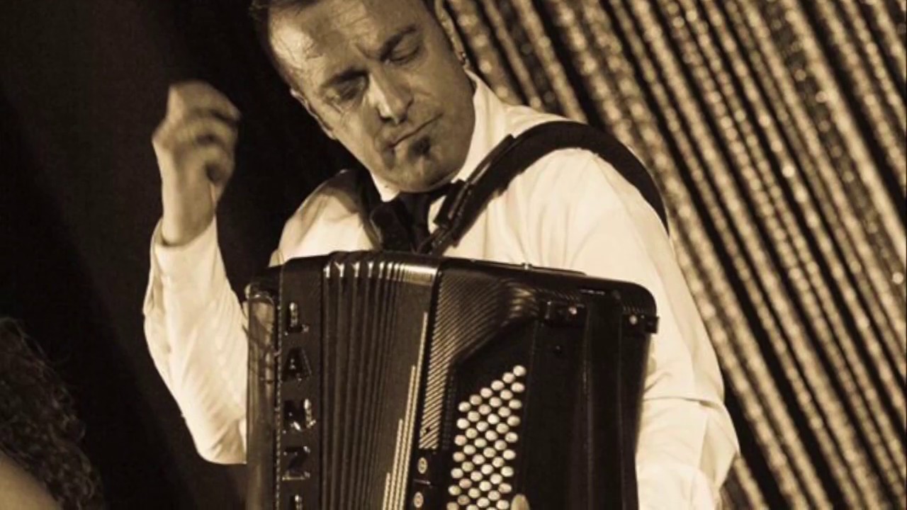 Luciano Lanzi • Fiesta (L.Lanzillotta) - YouTube