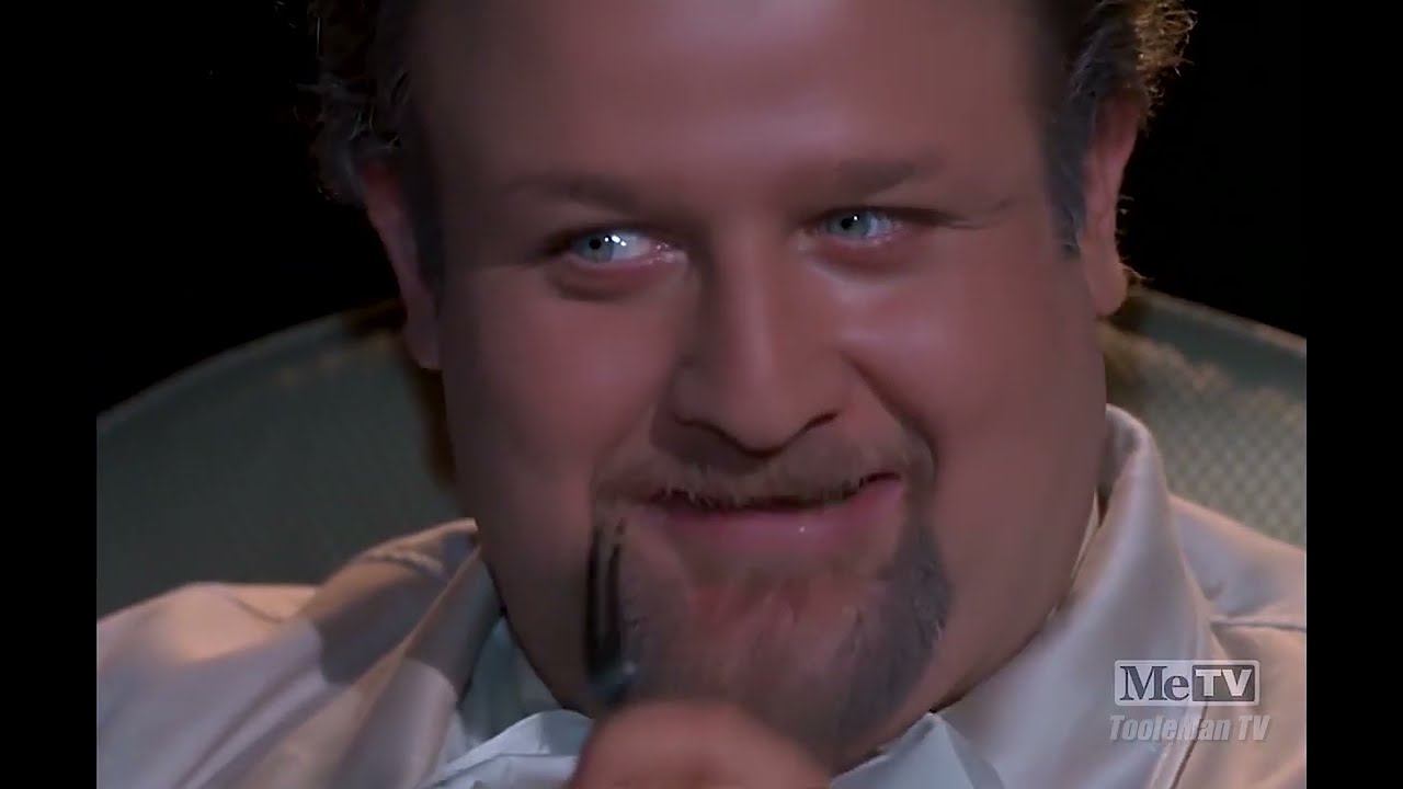 Voyage to the Bottom of the Sea S2E04 "The Cyborg" Restored HDTV FULL ...