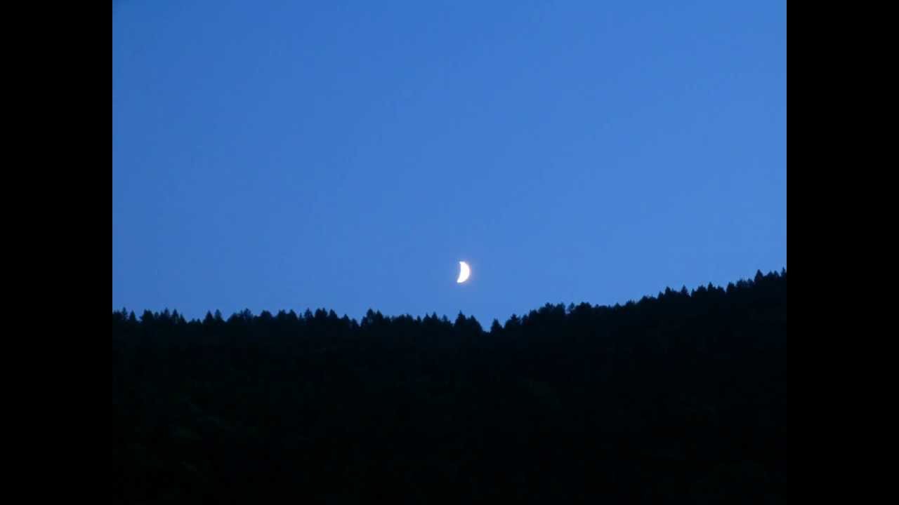 Micro Time Lapse - Luna che tramonta - YouTube