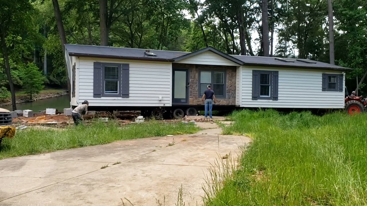 Half of the double wide moves for the 1st time in 33 years - YouTube