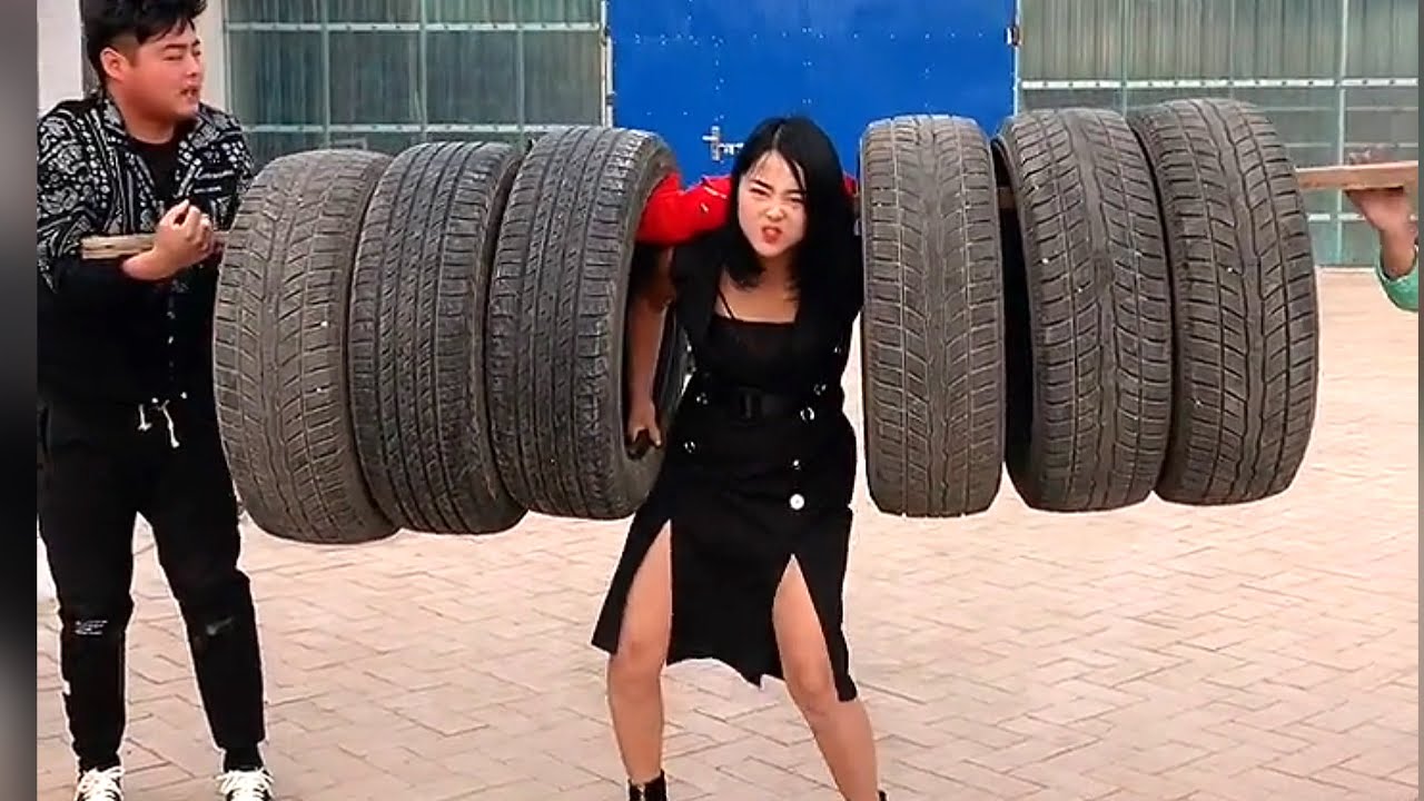 Amazingly Strong Chinese Woman - YouTube