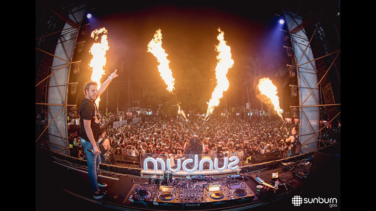 Sunburn Goa 2021 - Day 1 Highlights - YouTube