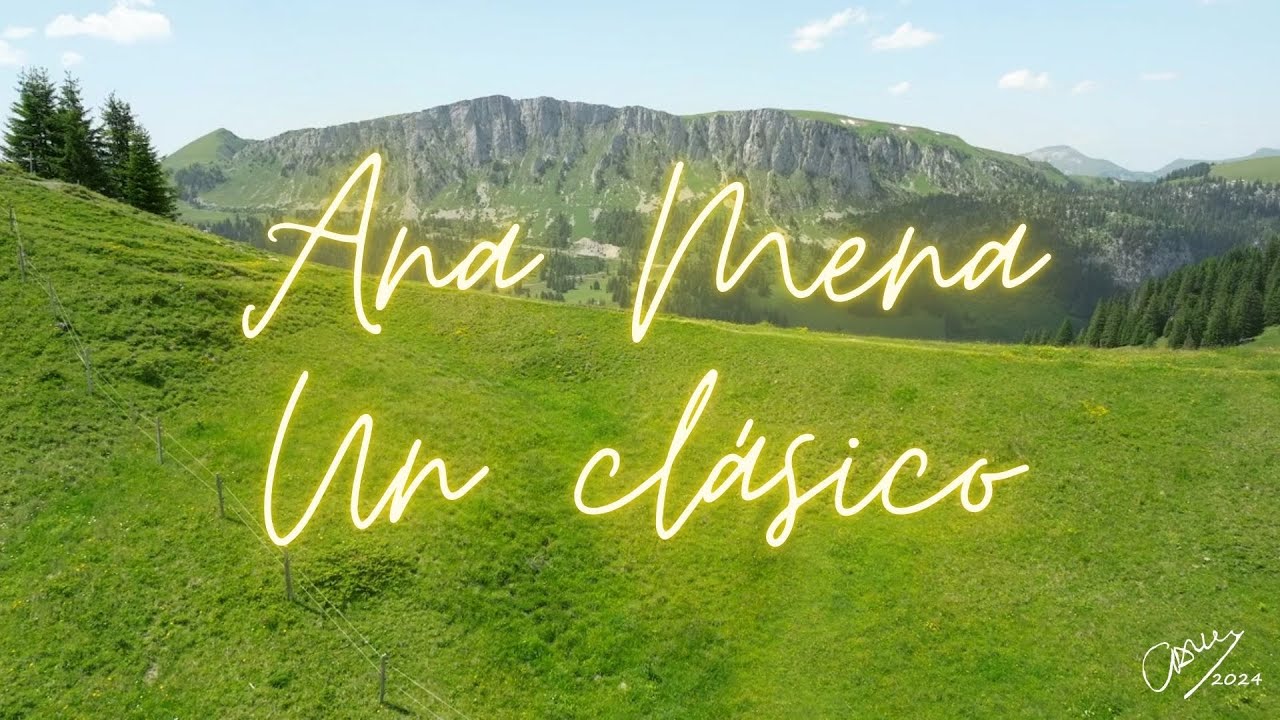 Ana Mena, Un clásico - YouTube