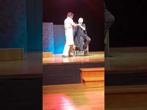 Sevgili Doktor, Cerrah, Anton Çehov, Tiyatro