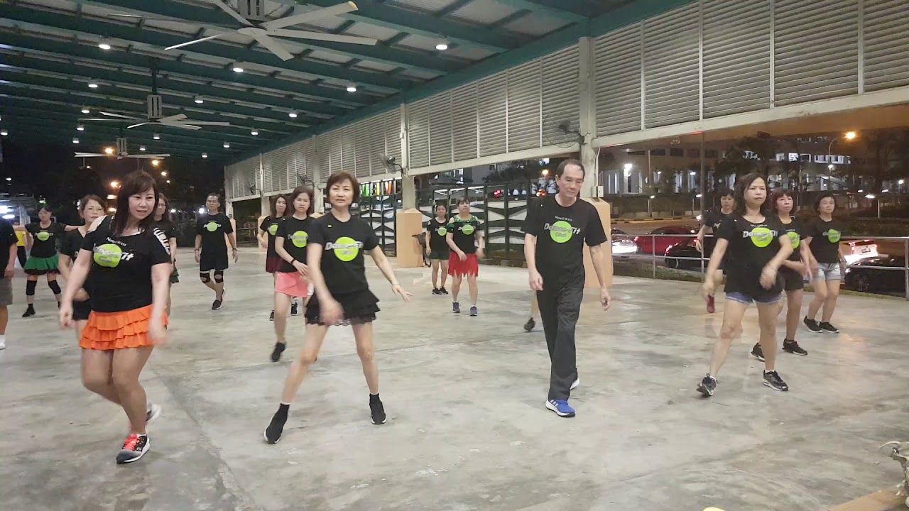 DFC student dance 串燒舞 - YouTube