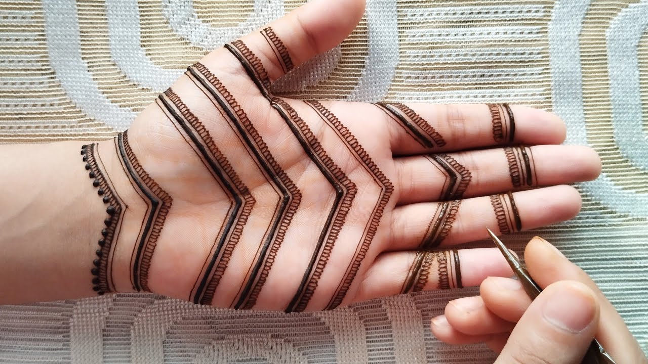 Easy Karwa Chauth Special mehndi design | Simple stylish front hand ...