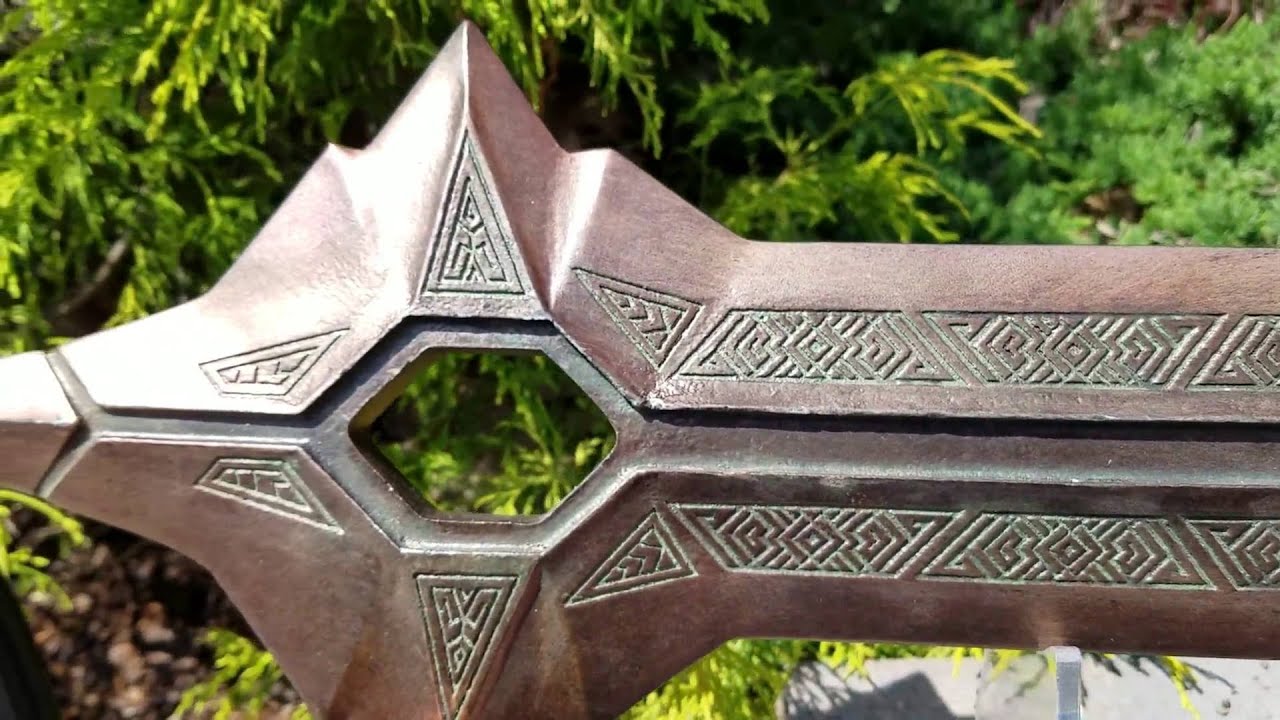 Weta Workshop Hobbit Balin's Mace Prop Replica - YouTube