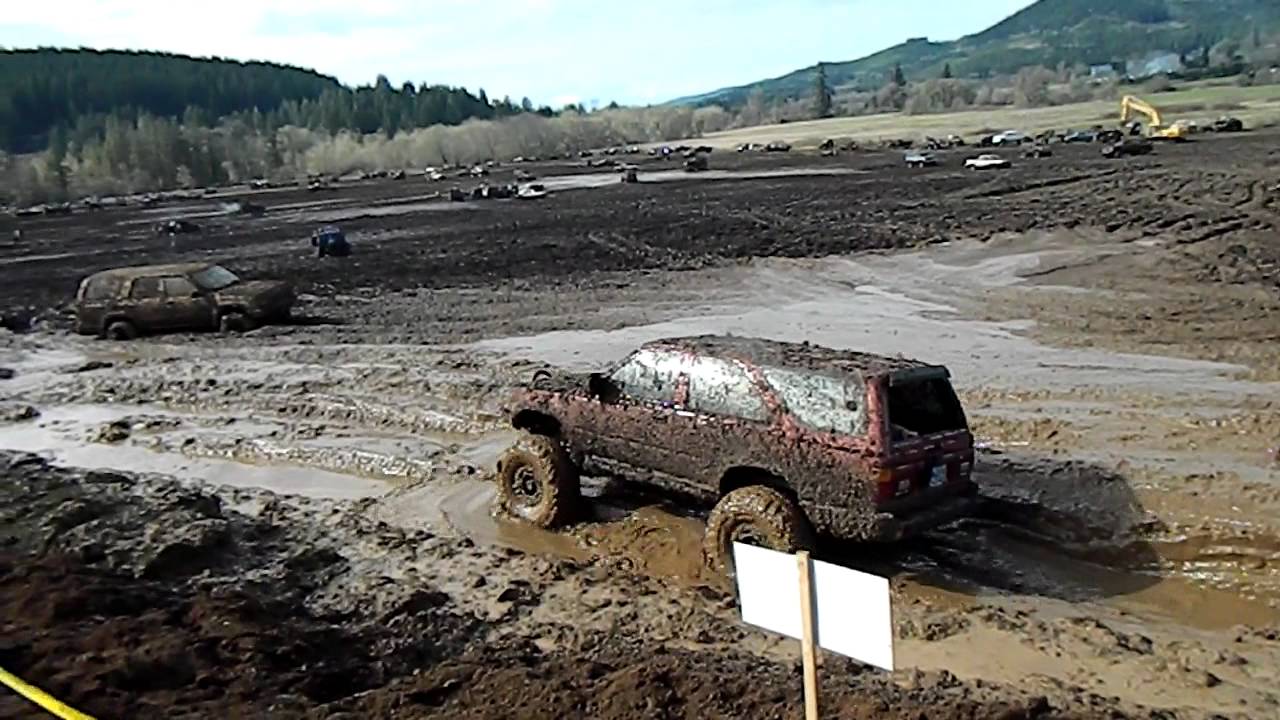 Built Toyotas. 2012 Oregon Mud Fest. - YouTube