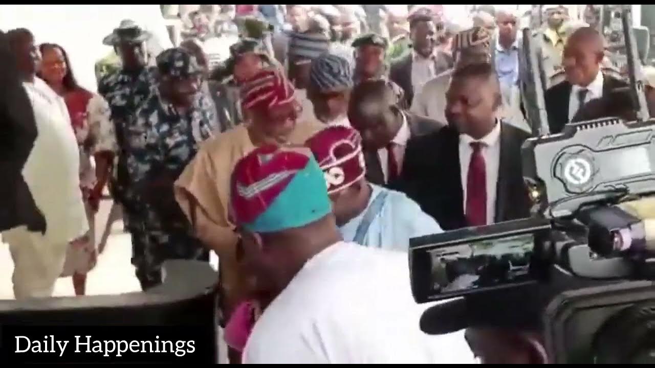 President Tinubu Grand Entrance At The Palace of The Alake of Egbaland ... President Tinubu Grand Entrance At The Palace of The Alake of Egbaland ...