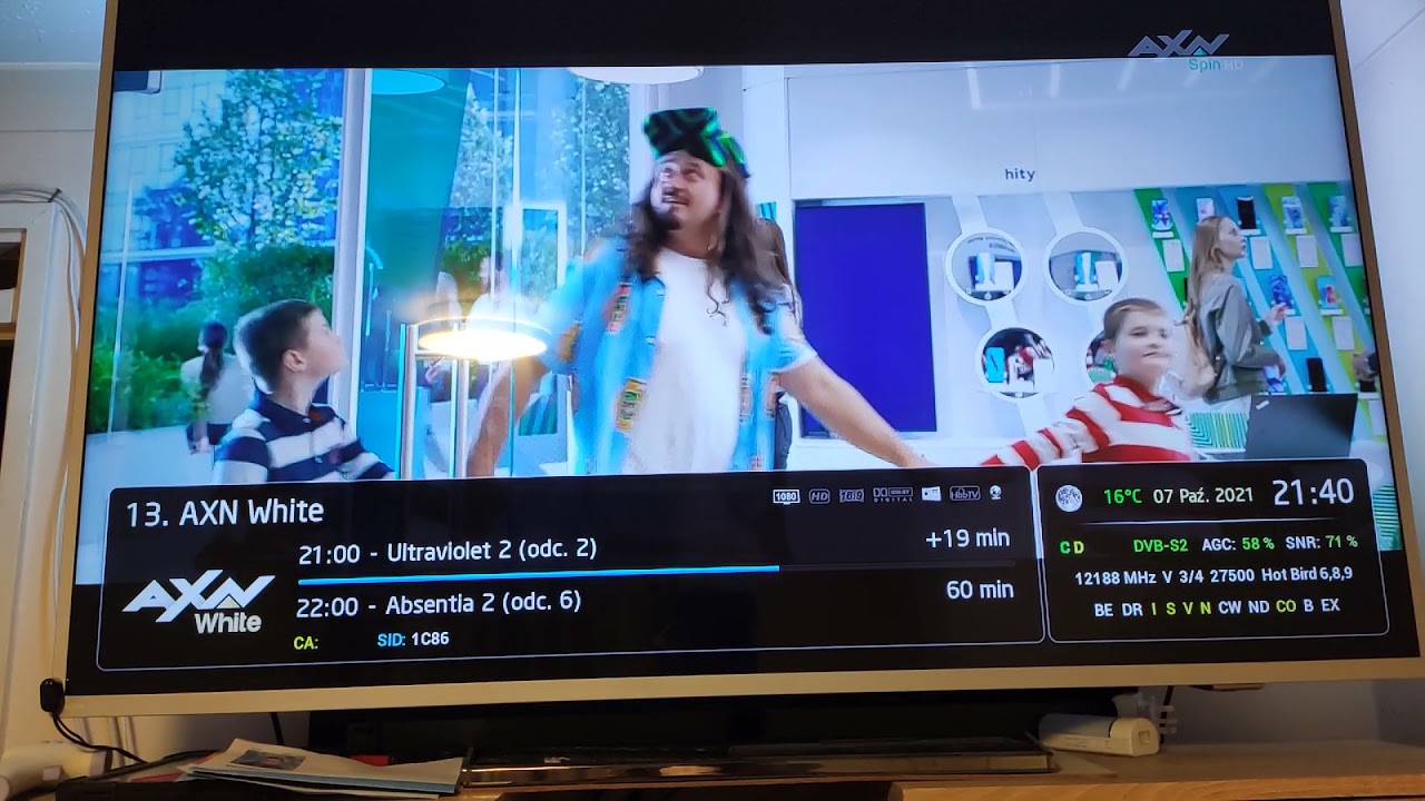 CANAL+ DOKUMENT HD oscam - YouTube