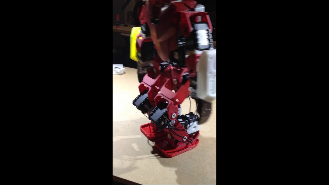 3D Printed Humanoid Robot Prototype Walk Test 2 - YouTube