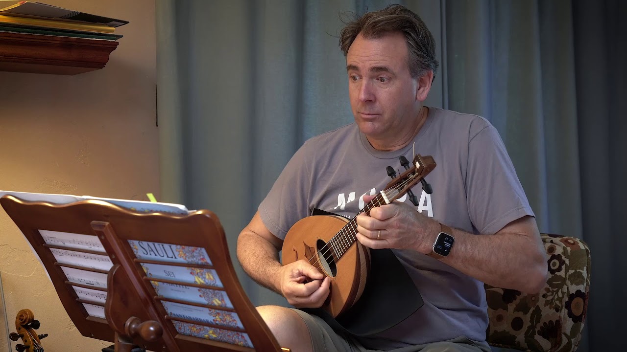 Francesco Piccone's (1685-1745) Divertimento di Mandola, for solo ...