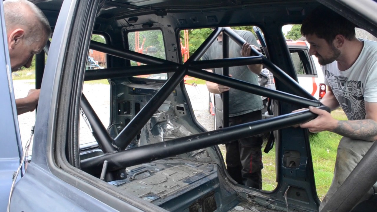 How to fit a Roll Cage - Land Rover Freelander/Safety Devices Roll Cage ...