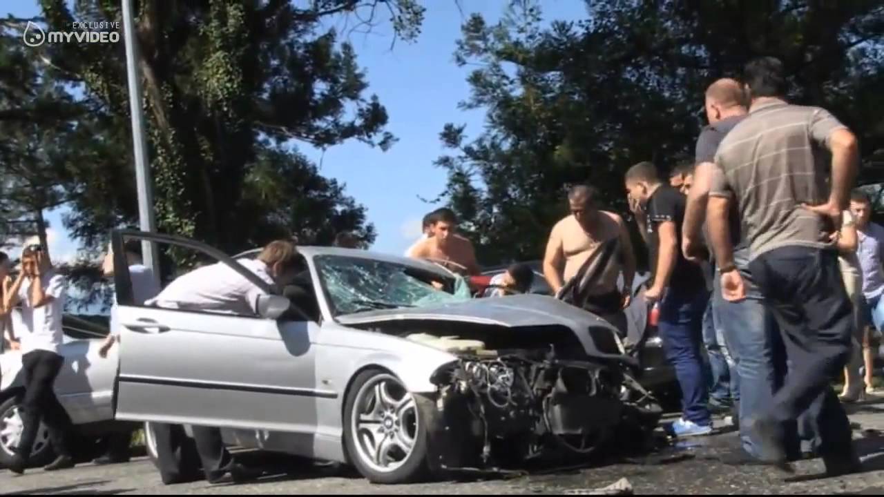 FATAL BMW crash ... horror acident in wedding - YouTube