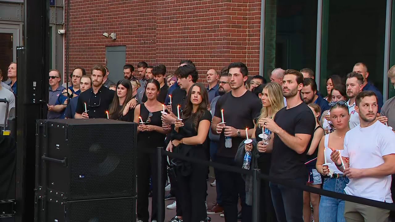 Blue Jackets vigil for Johnny and Matthew Gaudreau - YouTube