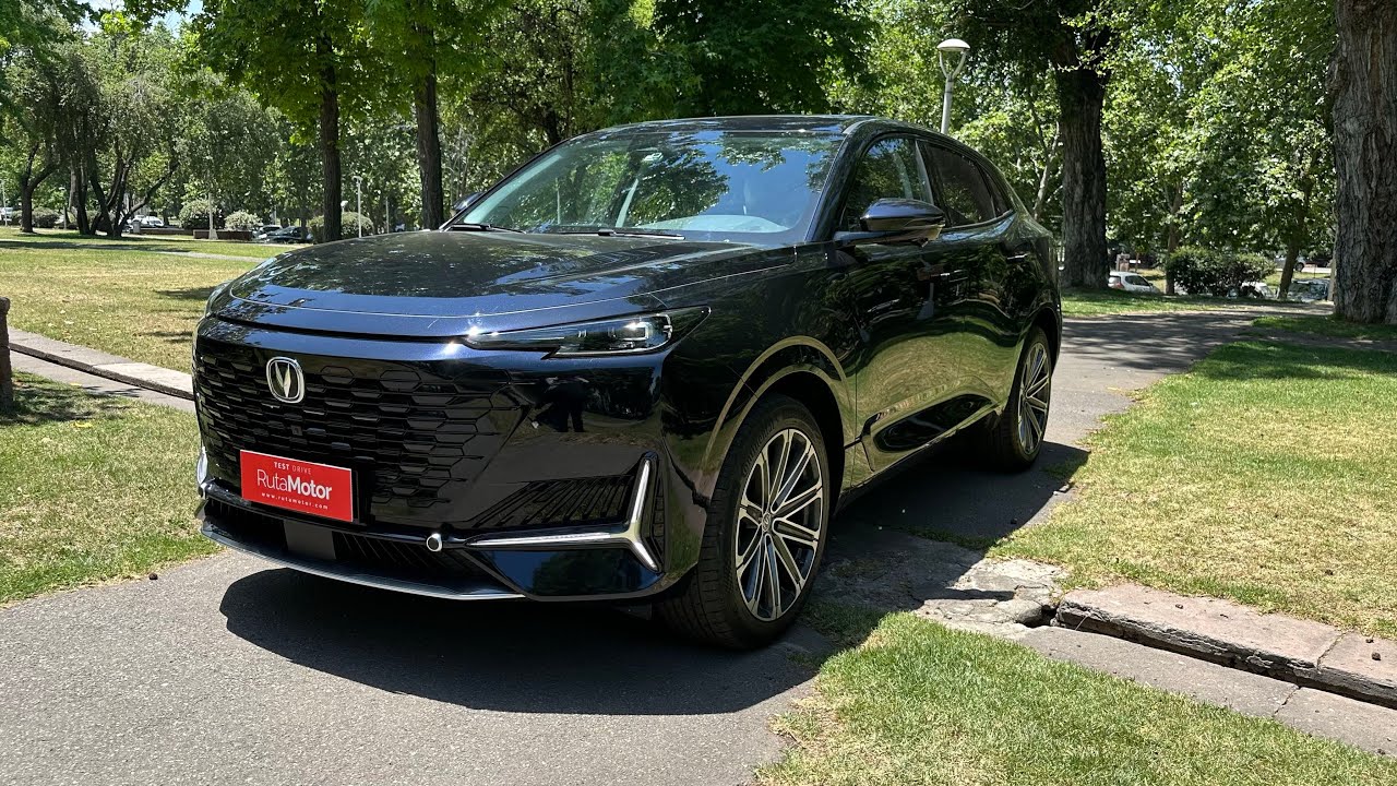 Changan Uni-K - Cuando una pluma mágica se acompaña de un conjunto ...