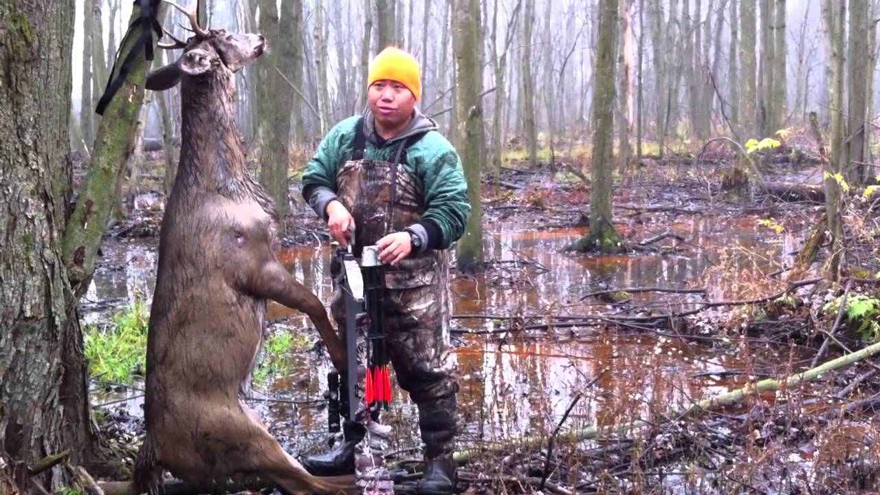 Hmong Ontario Canada Deer Hunting Part 1 - YouTube