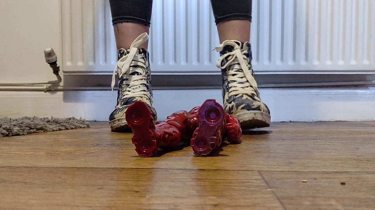 ASMR | showing off my new already muddy shoes (muddy) - YouTube