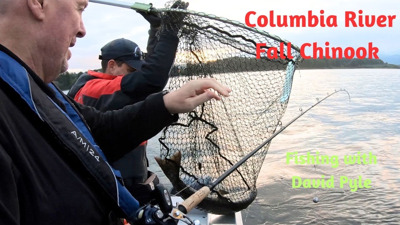 Fall Chinook Salmon Fishing on the Columbia River - YouTube