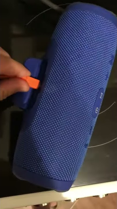 jbl charge 3 не включается через год эксплуатации - YouTube