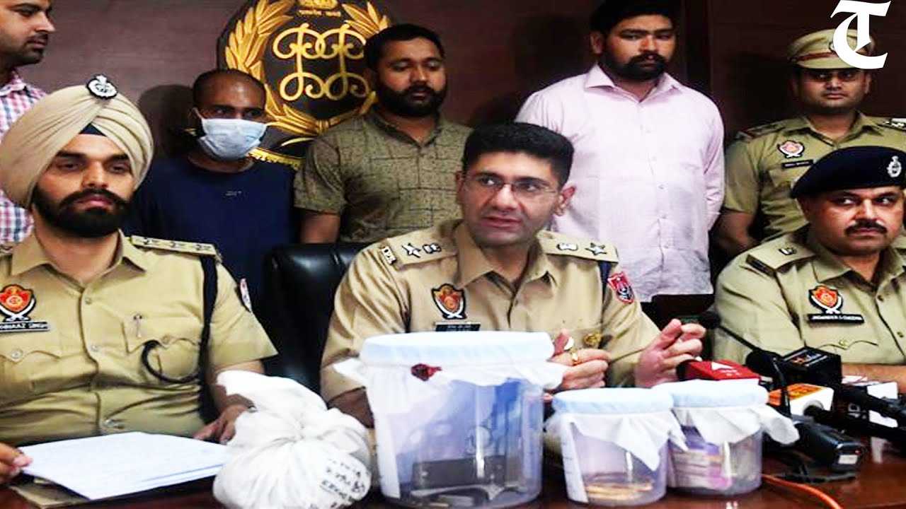 Mohali: Two nailed for firing in Phase 5 market - YouTube