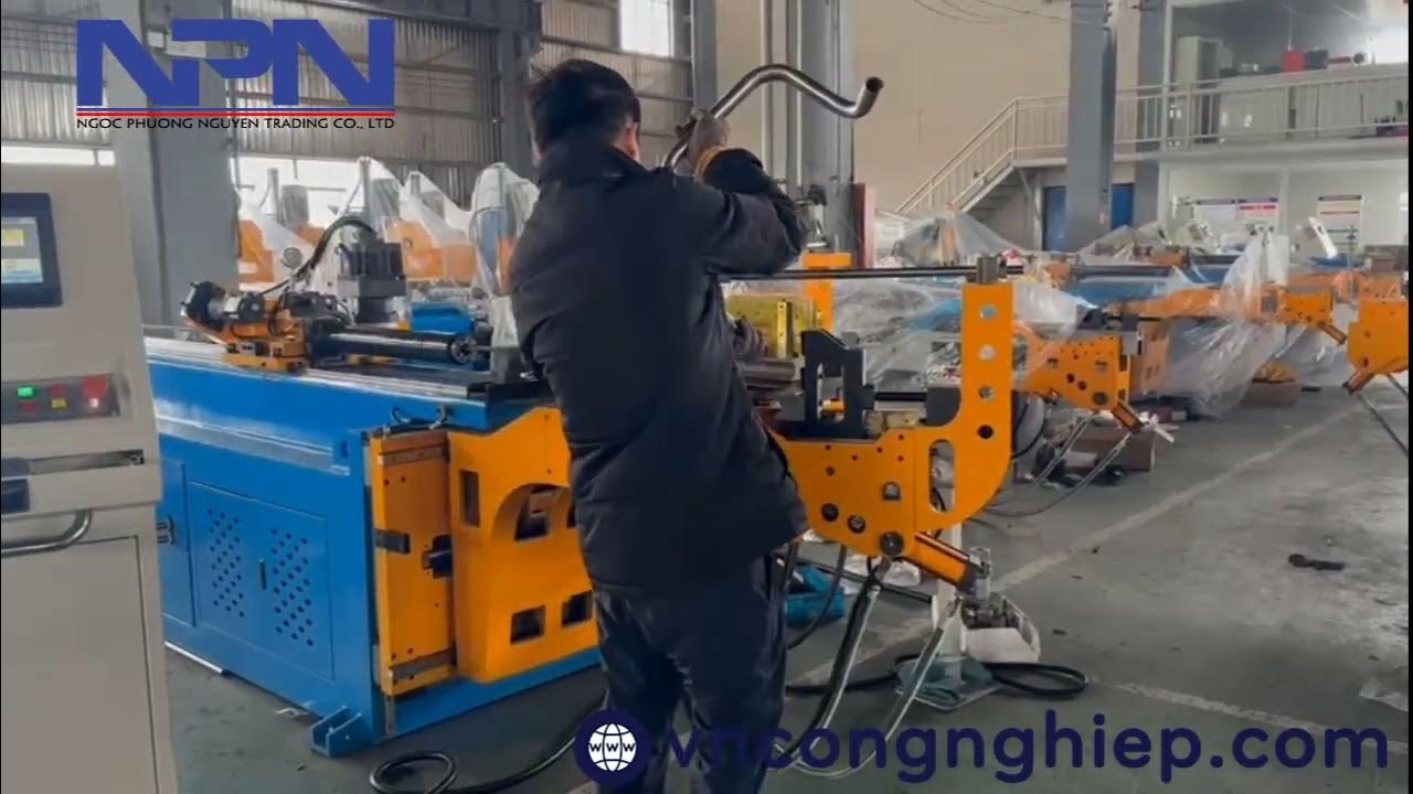 Máy uốn 1 đầu DW38 CNC 4A 2S - YouTube