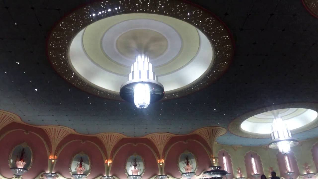 raj mandir jaipur - YouTube