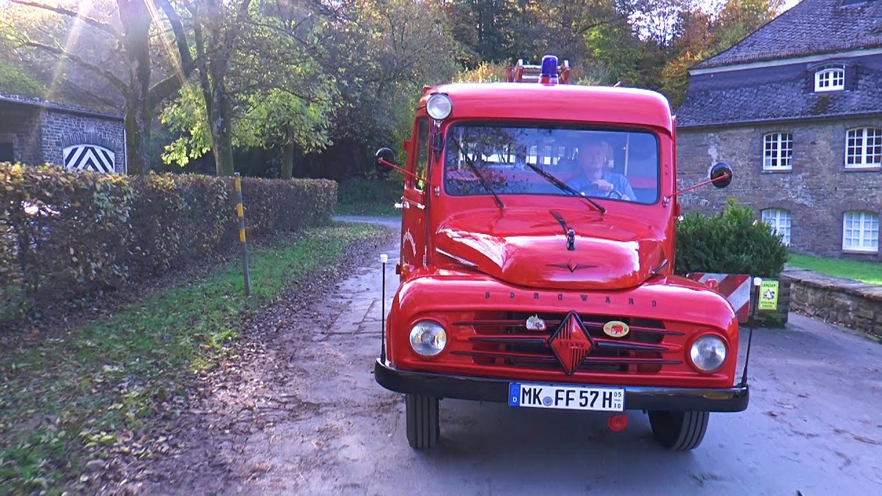 "Borgward B 1500 Feuerwehr von 1957" - YouTube