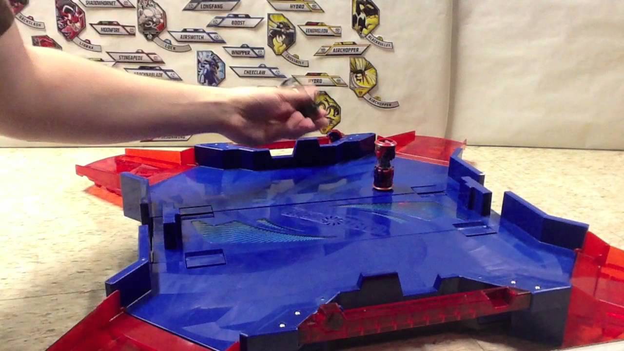 Monsuno Toy Review - Monsuno Electronic Battle Case - YouTube