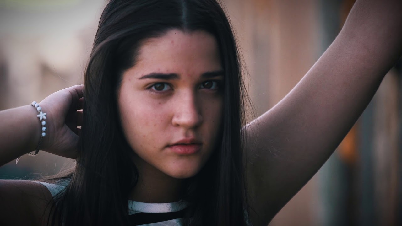 Giuli - PhotoBook - YouTube