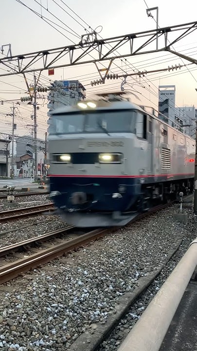 EF510-302 170レ単機 チキ付きかと思った - YouTube
