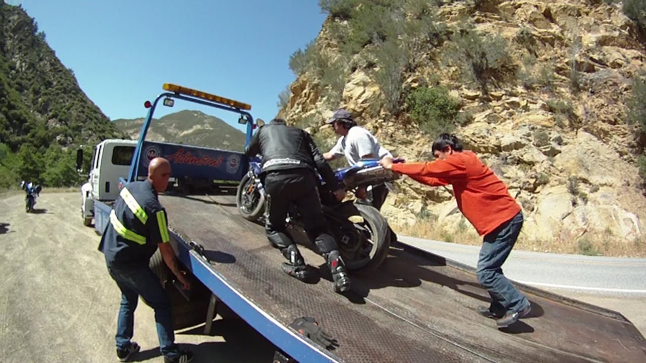 YAMAHA R1 Superbike CRASH on a high speed CANYON - YouTube
