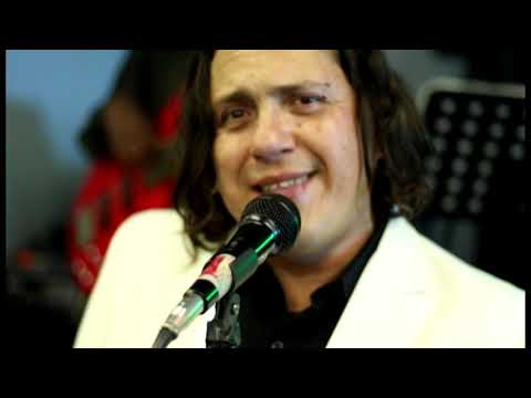 VIVO PENSANDO - RAMÓN A. CHAVERRA