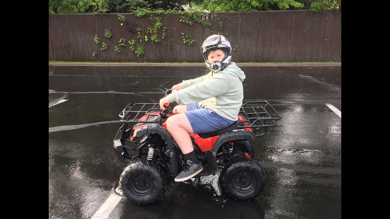 Going Crazy on My Buddy's 4 Wheeler! - YouTube