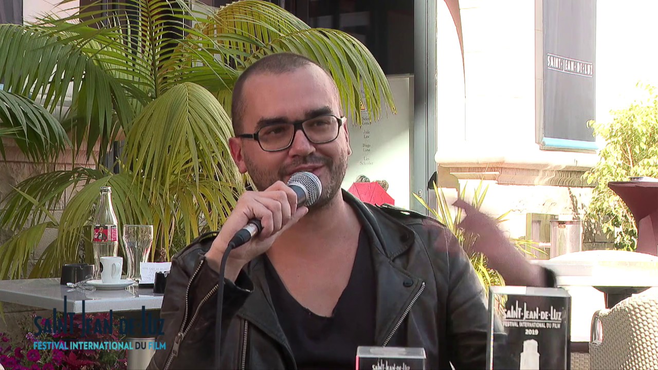 Interview du réalisateur David PERRAULT pour le film "L’État Sauvage ...