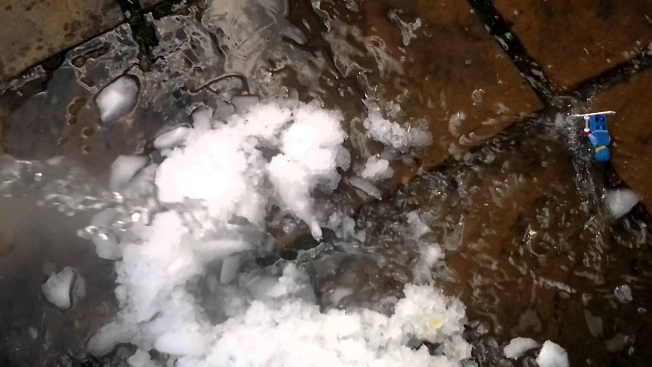 Lego avalanche rescue - YouTube