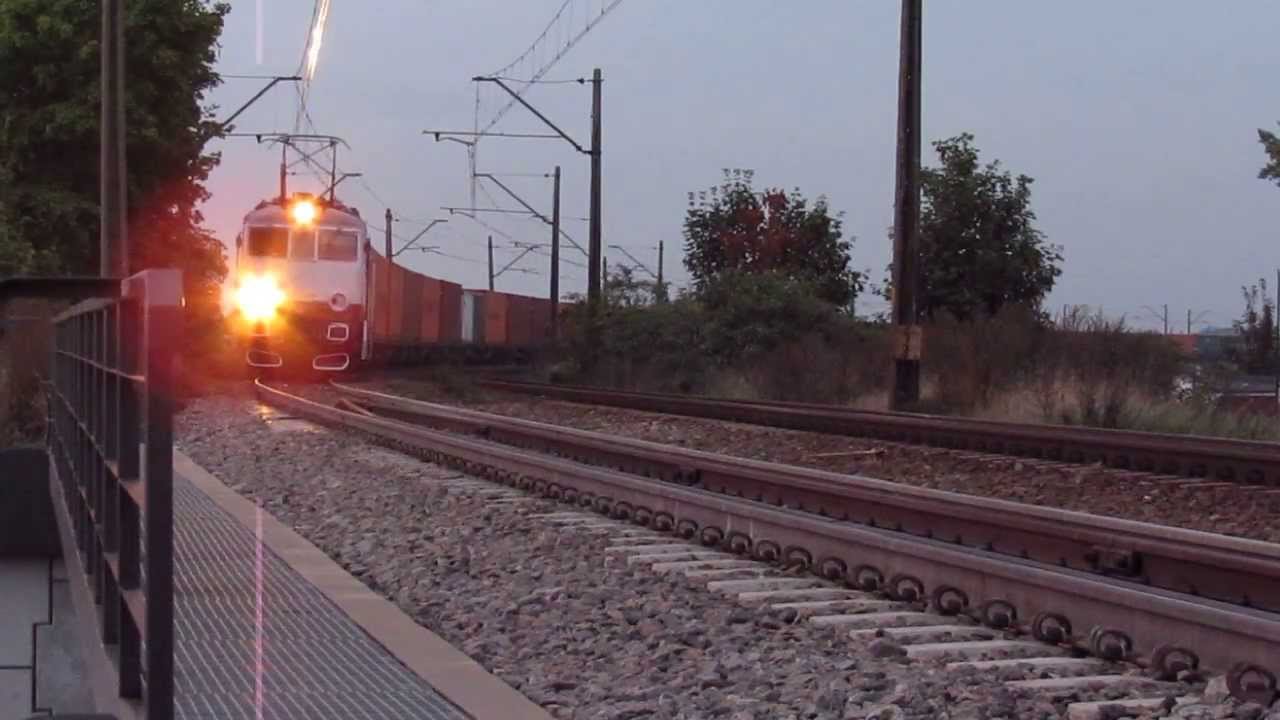 EU07-166 & EU07-043 Ecco Rail Sp. z o.o. - YouTube