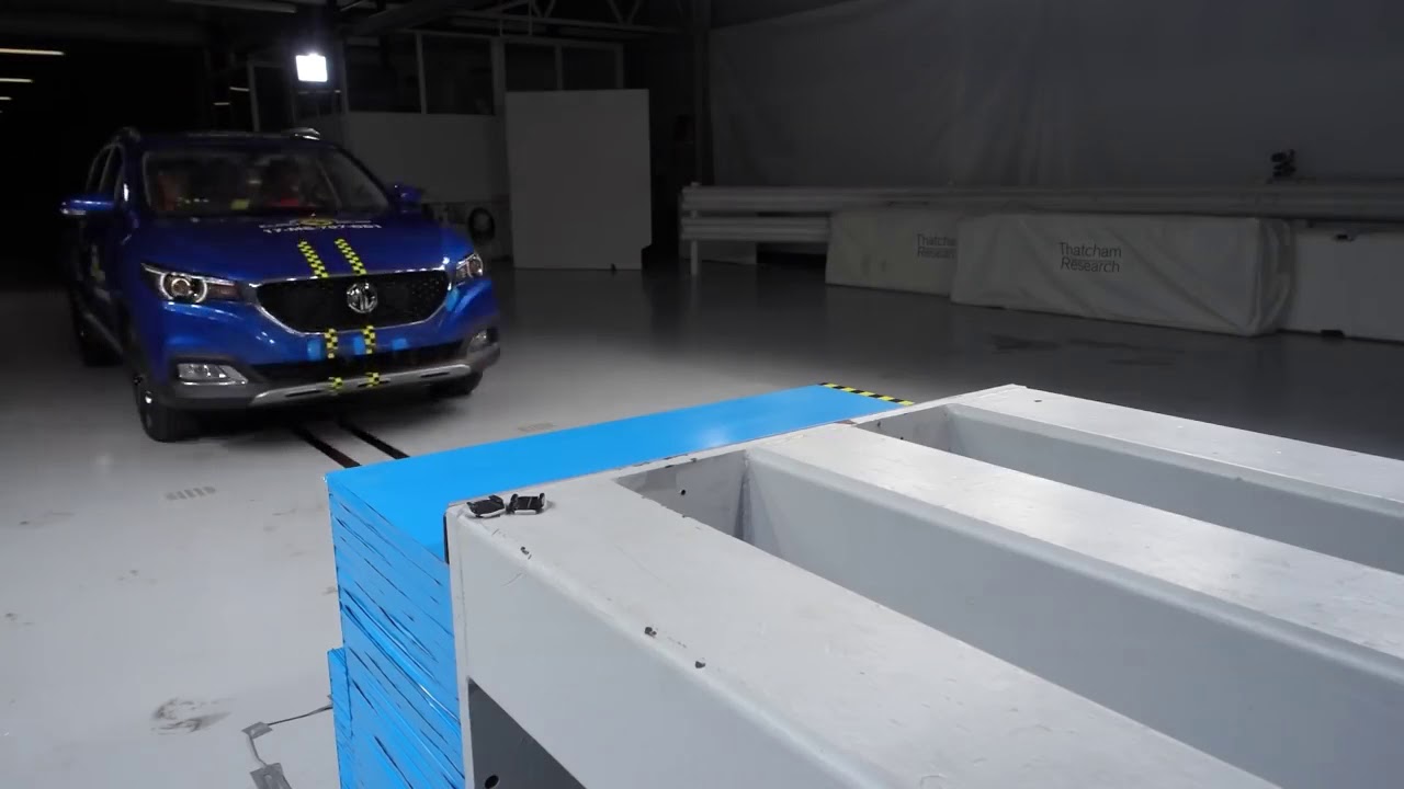 2018 MG ZS crash test by euro ncap - YouTube