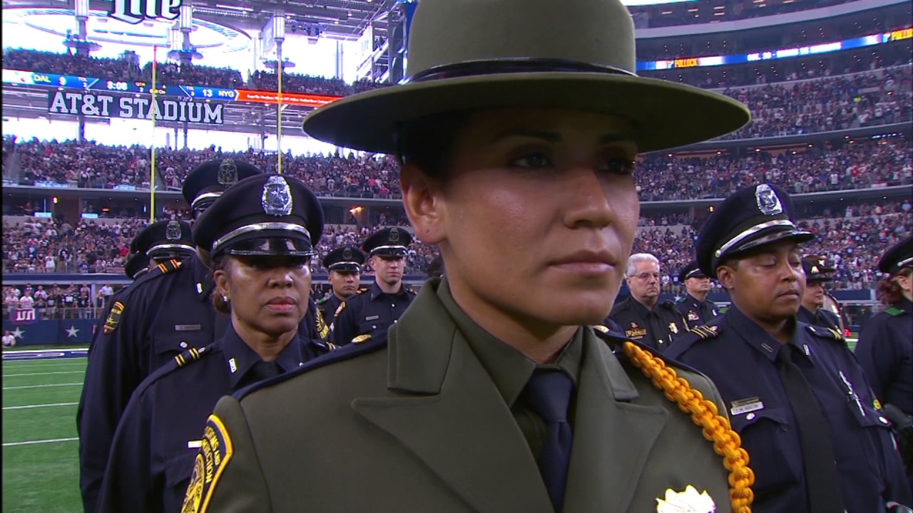 Border Patrol at Dallas Cowboys Game - YouTube