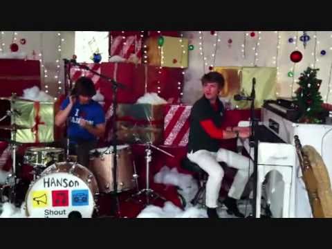 Hanson Christmas 2010 Sneak Peek - YouTube
