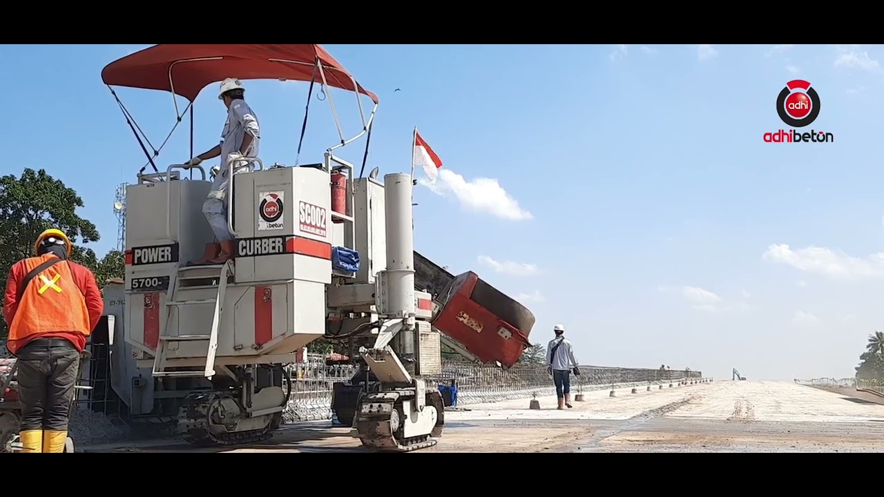 Concrete Barrier Power Curber Adhi Persada Beton Tol Cisumdawu - YouTube